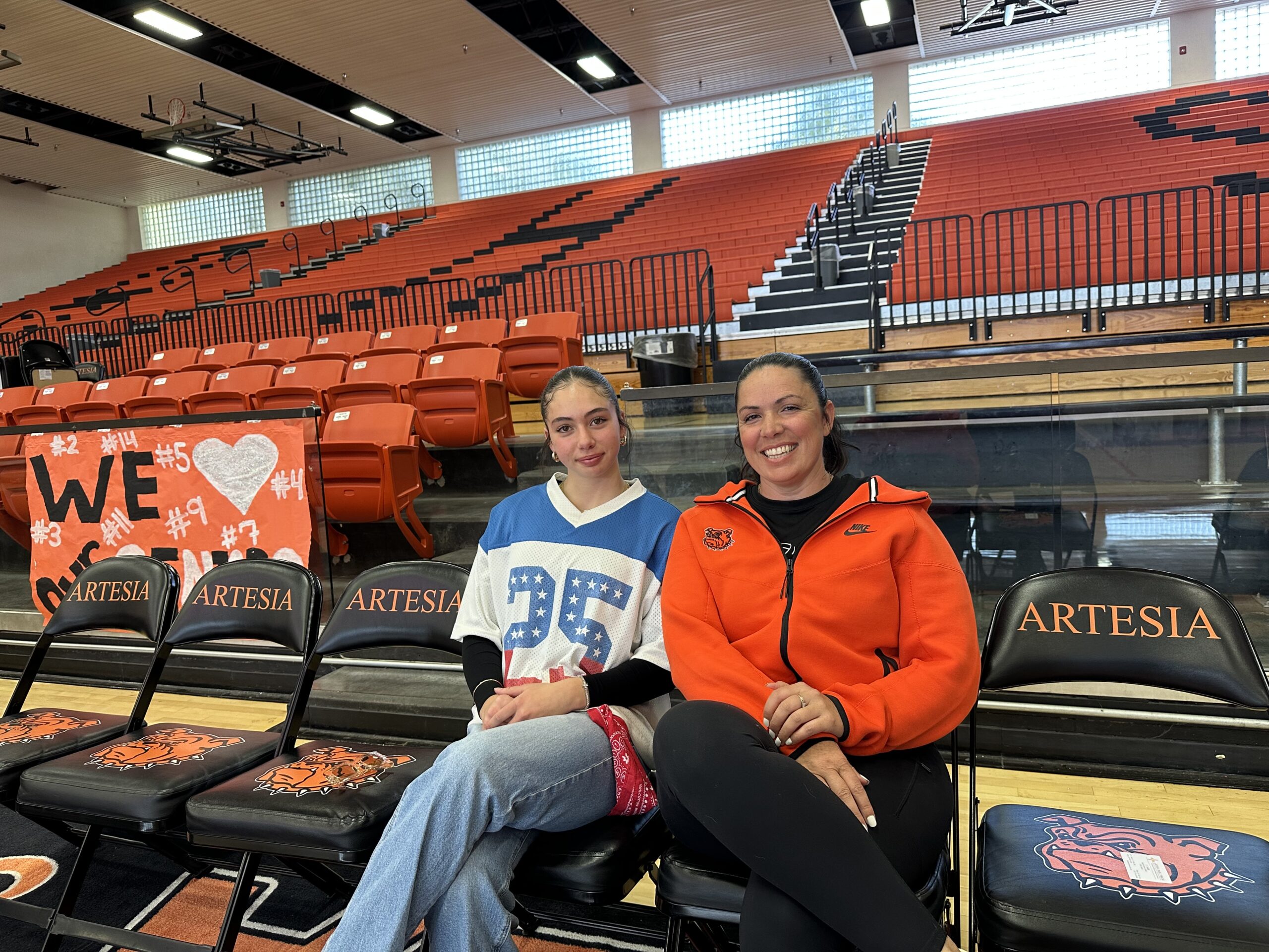 Volleyball ends; a mother's love does not | Artesia Daily Press